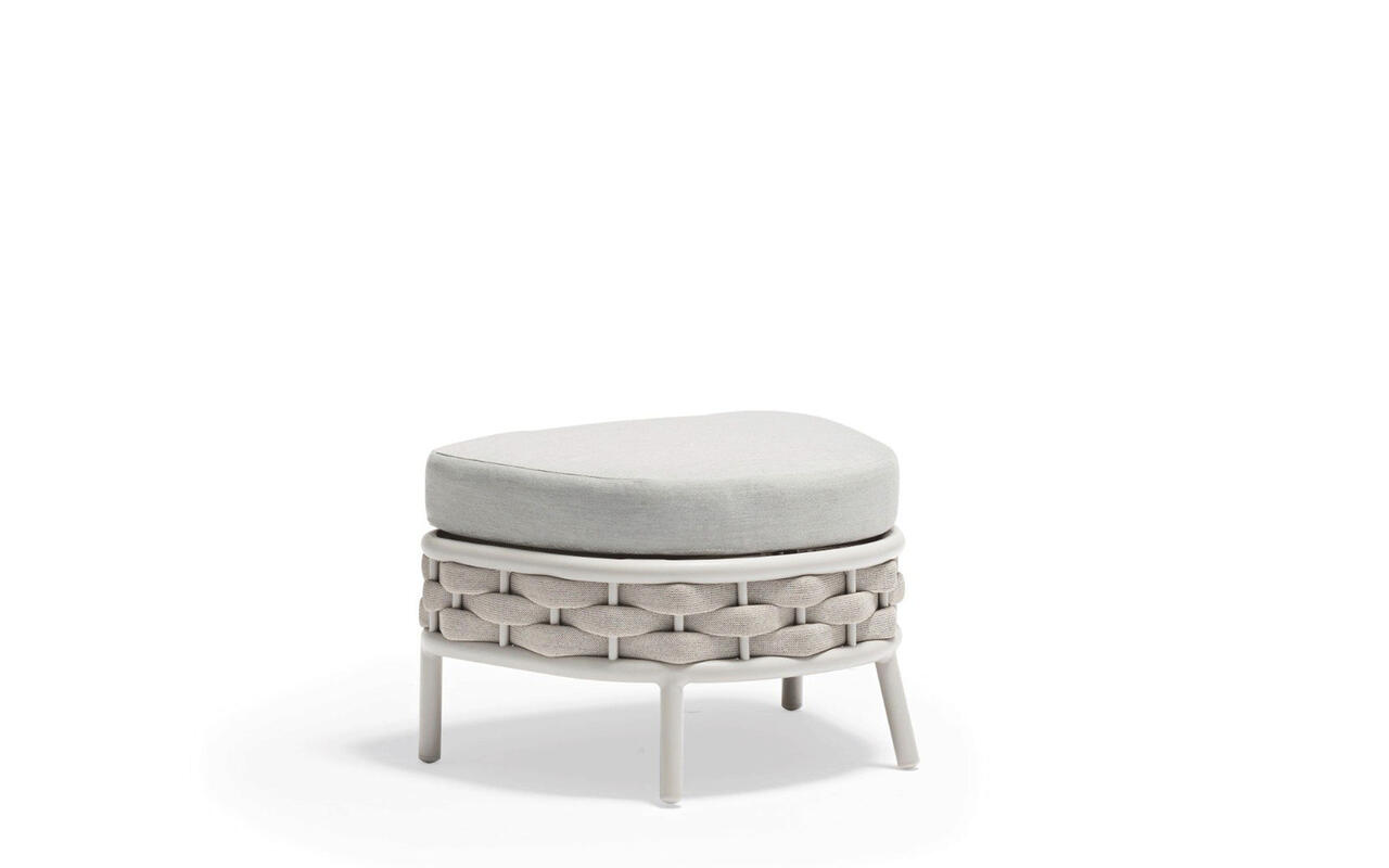 LOOP ottoman - Liv Outdoor